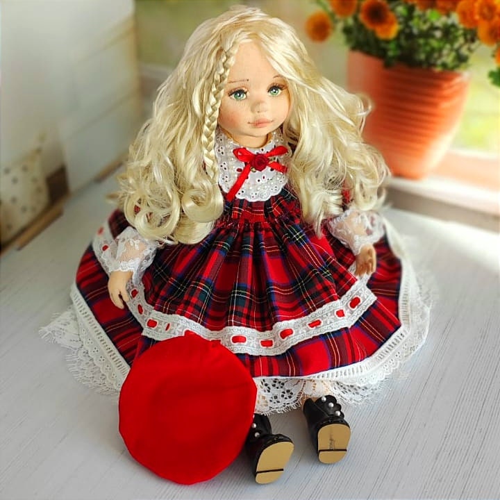 Decorative dolls online shopping store