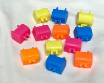 Treasure Chest Key Chain - Etsy