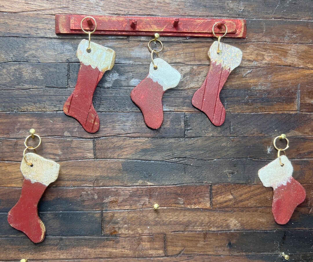 1:12 Miniature Dollhouse Primitive Rustic Christmas Stockings - Etsy