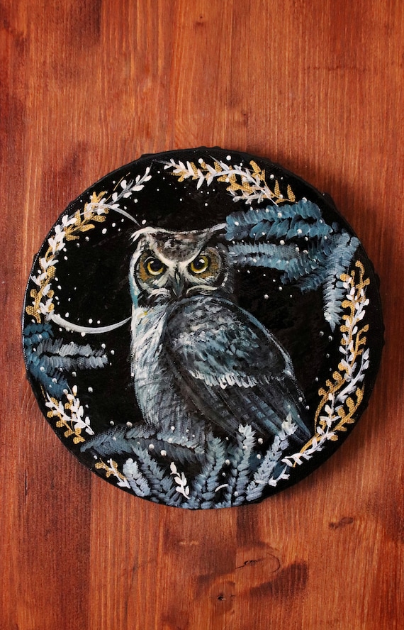 Is the Use of Round Canvas Significant - Hujaifa