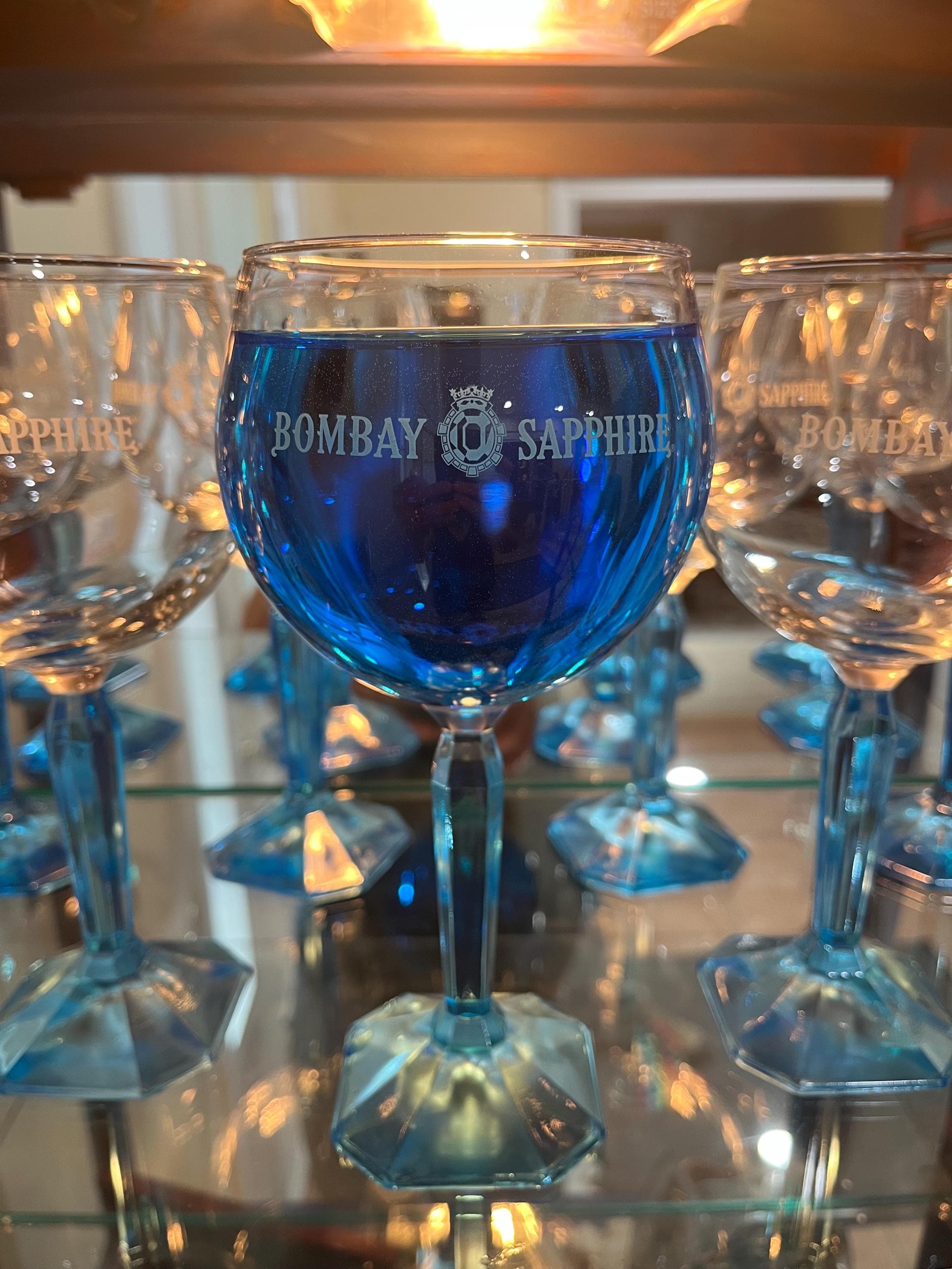 12 Bombay Sapphire Gin Cocktail Glasses, Balloon Glass and Square Foot ...