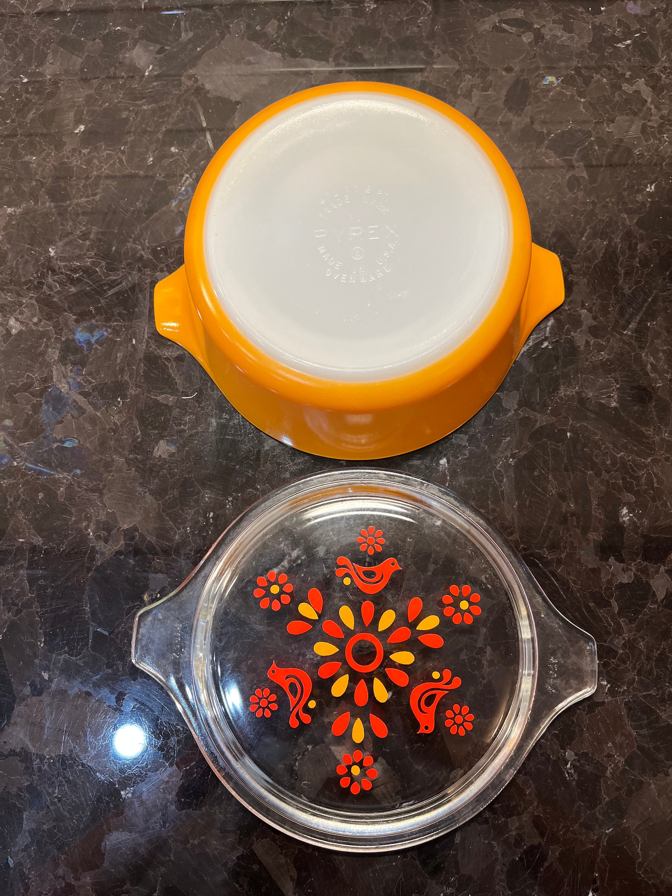 PYREX FRIENDSHIP PATTERN Casserole With Lid, 472 - Etsy