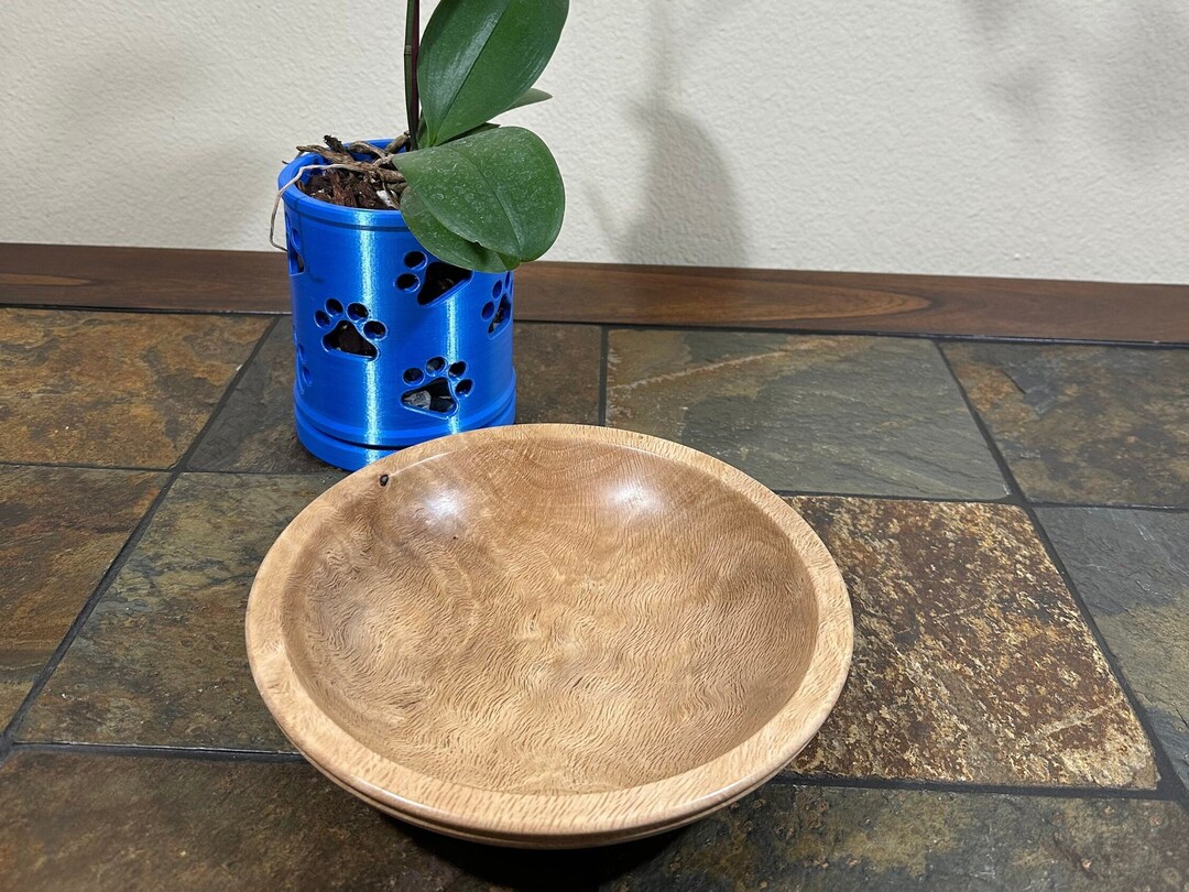 9in Diameter Oak Hand Turned Bowl Great Gift Decorative or Functional ...