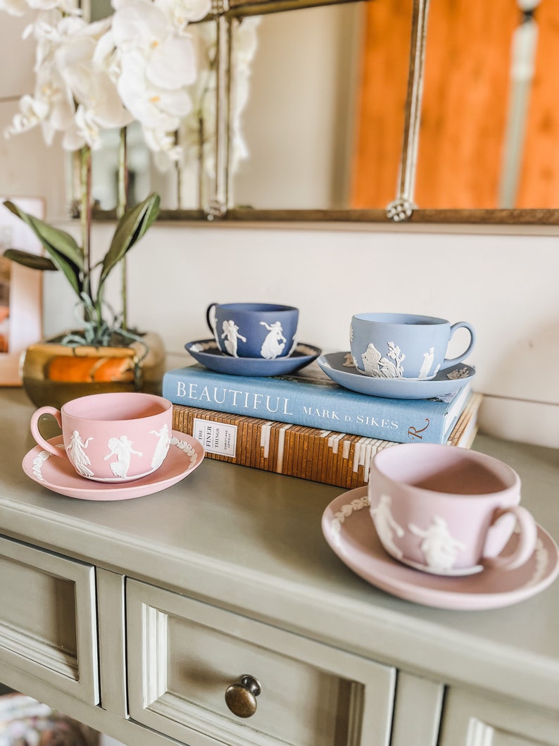 Wedgwood dancing Hours Tea Cups and Saucers. - Etsy