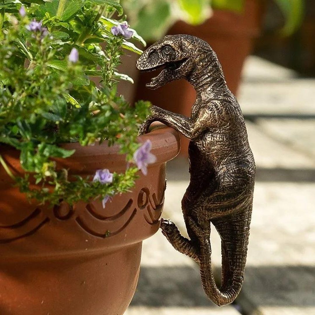 Dinosaur Pot Climber Cute Resin Garden Decoration for Flower Pots ...