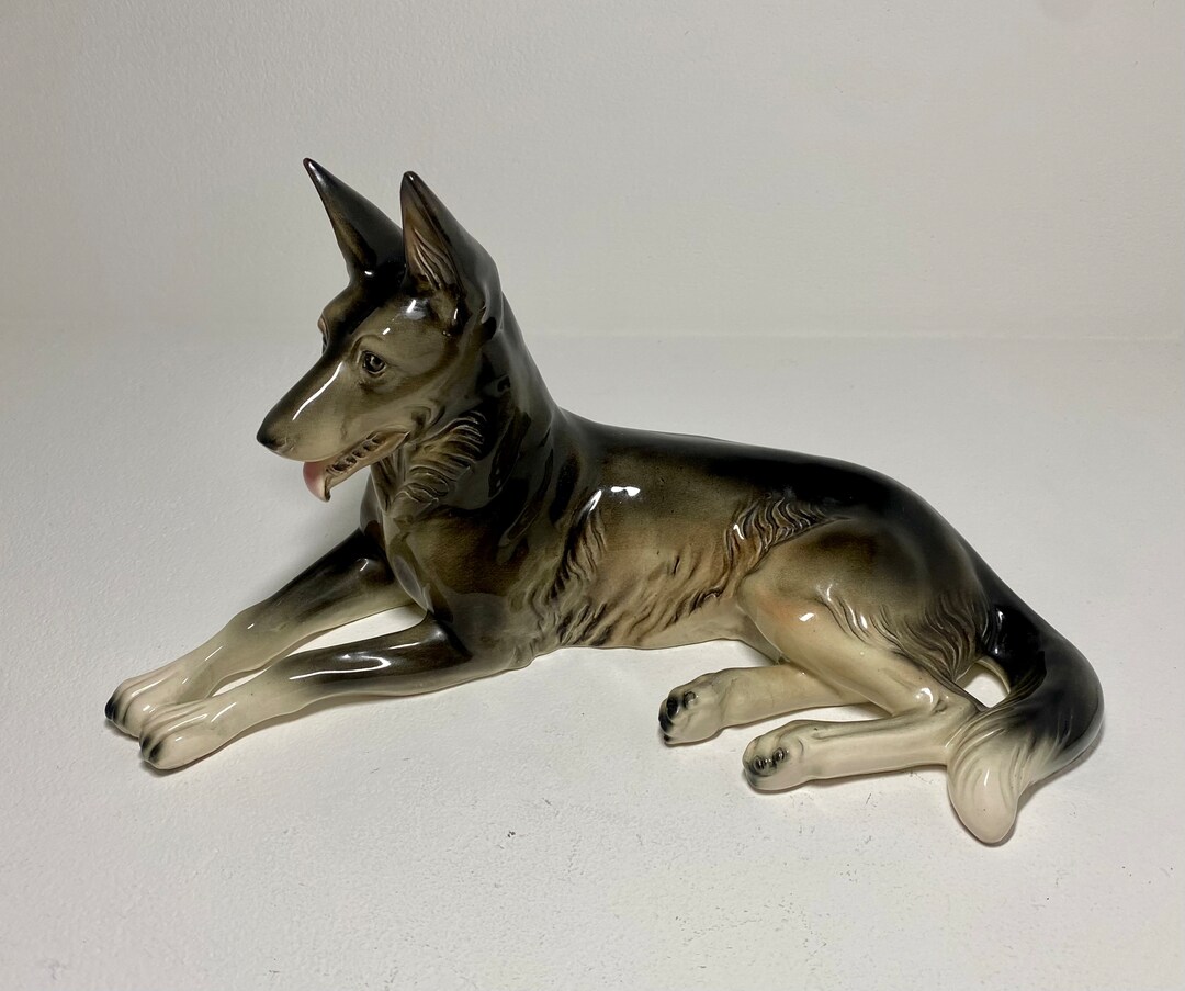 Hertwig Katzhutte Gorgeous Large Lying Dog Lighter Porcelain - Etsy