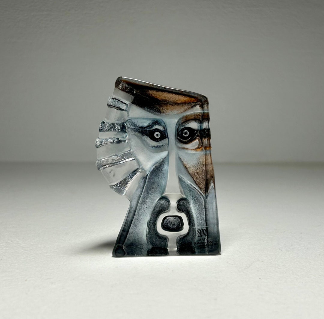 Mats Jonasson For Maleras Sweden Crystal Miniature Sculpture