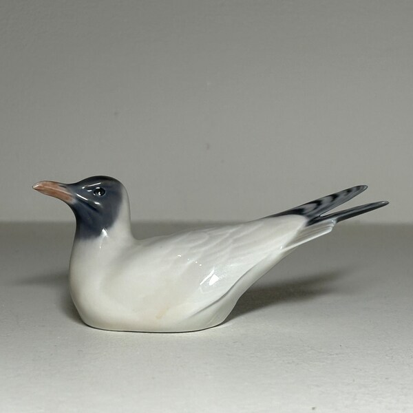 Seagull Figurine - Etsy