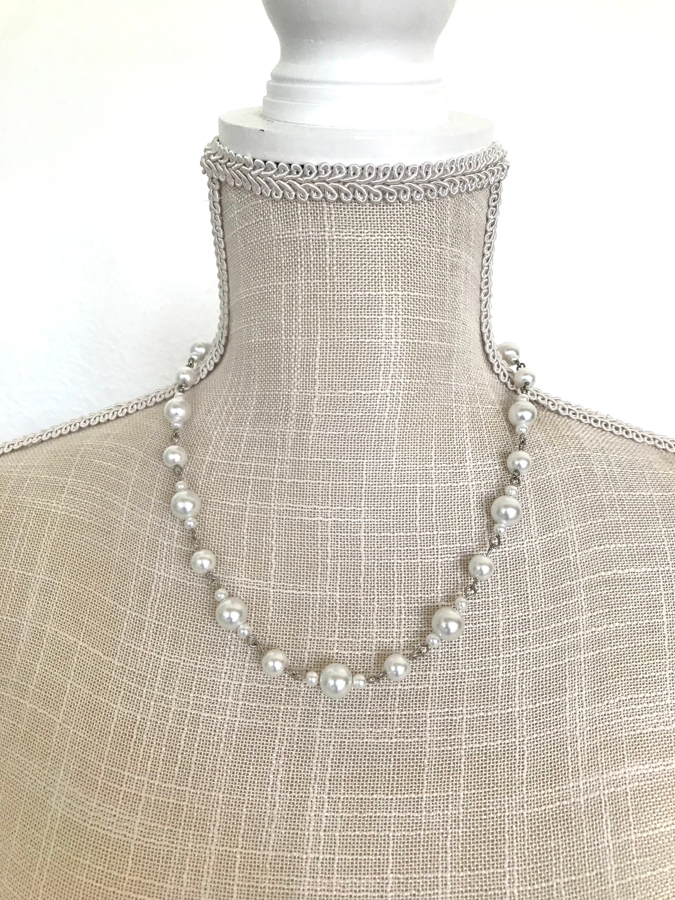 White Glass Beaded Jewelry Set, White Necklace, Bracelet and Earrings ...