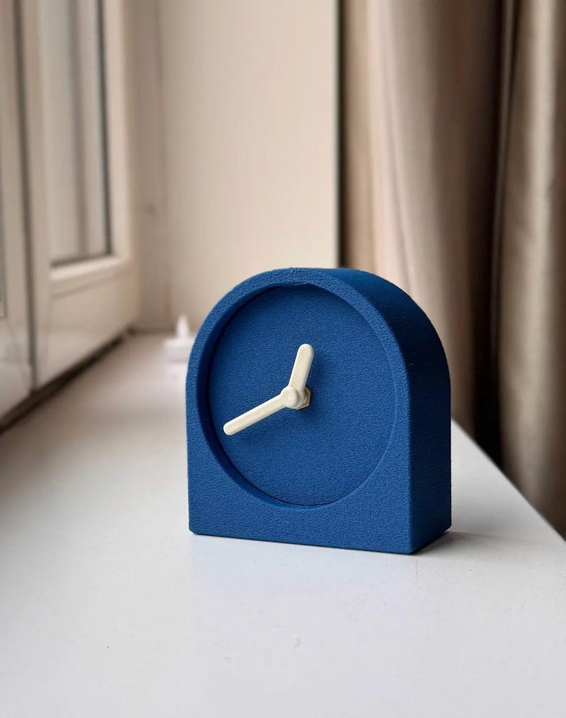Minimalist 3d-printed Desktop Clock Custom Colors Modern Decor ...