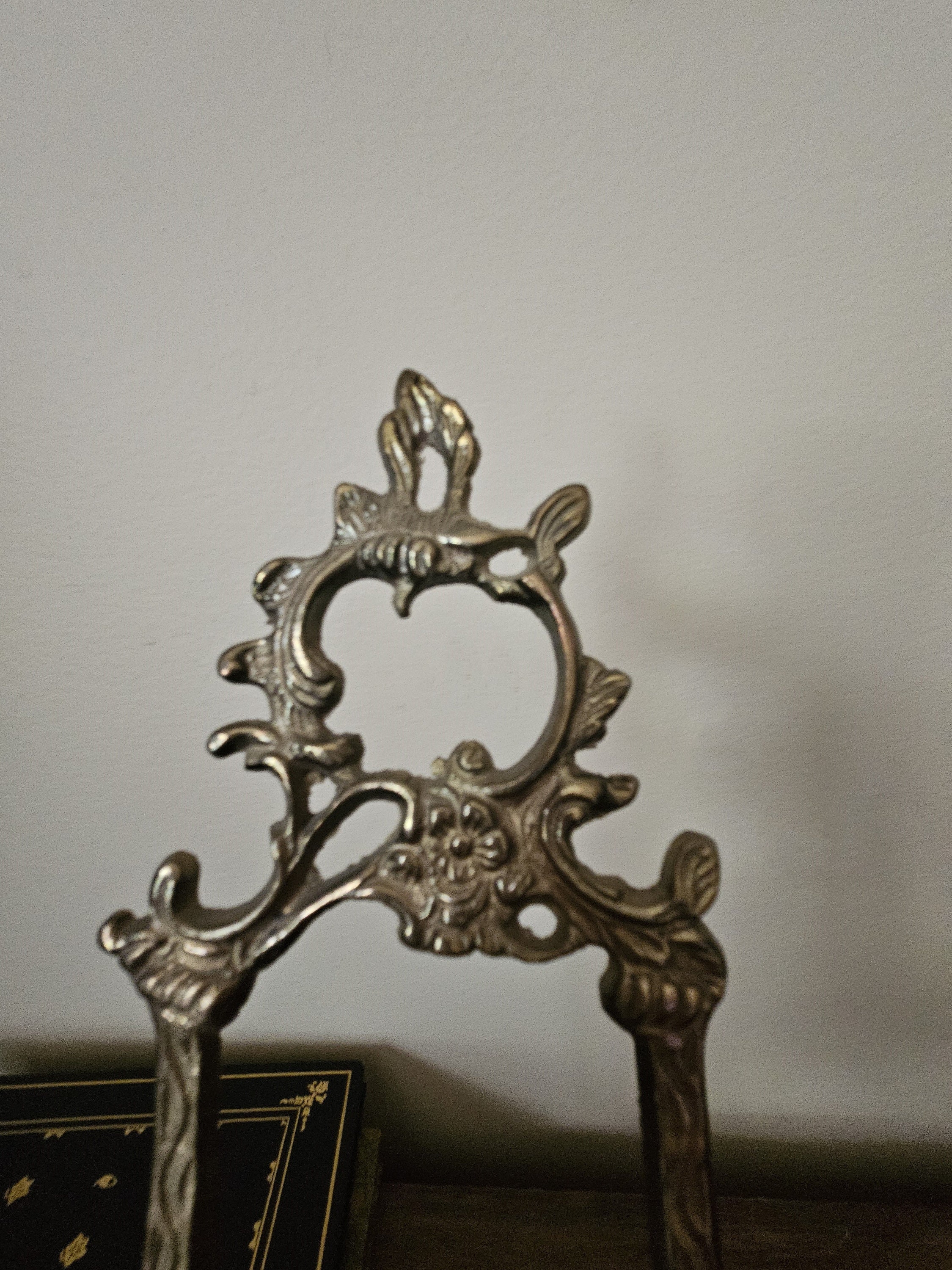 Vintage Ornate Brass Easel - Etsy