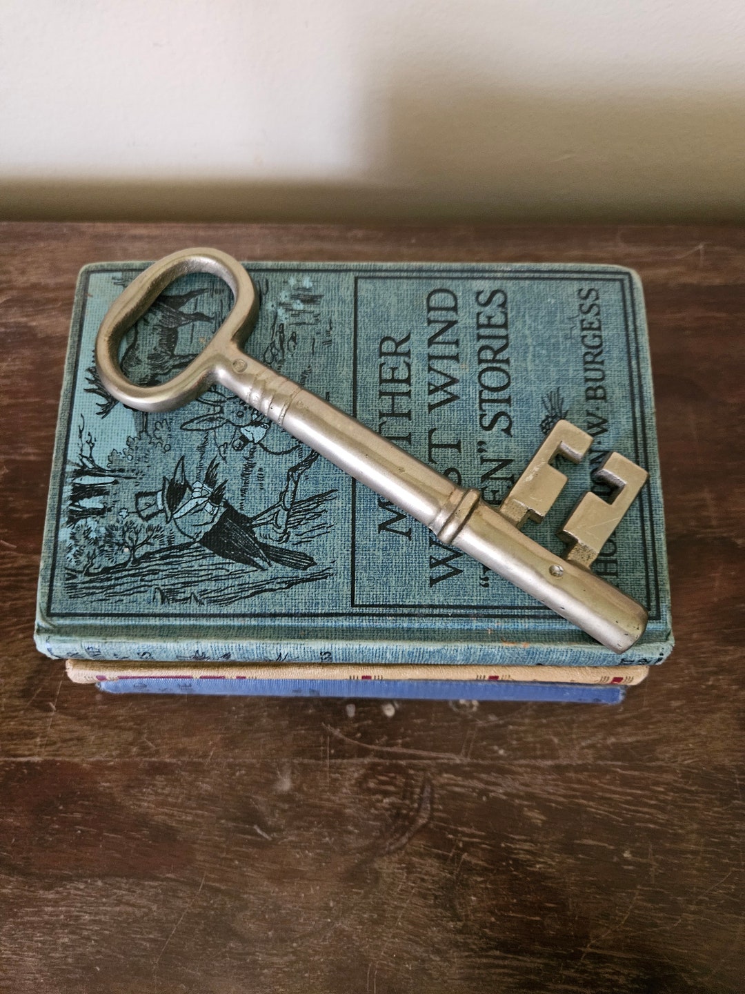 Vintage Brass Skeleton Key / Paperweight Brass Key - Etsy