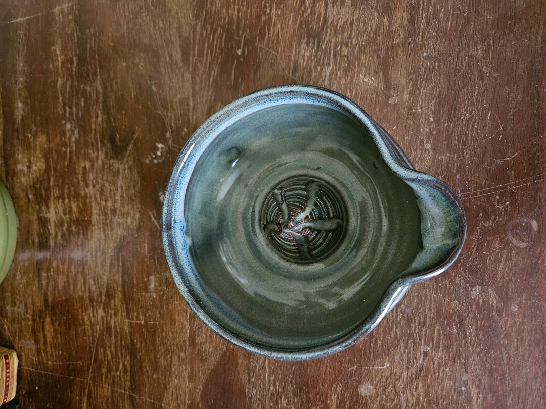 Ceramic Handmade Citrus Juicer, Pottery Juicer - Etsy