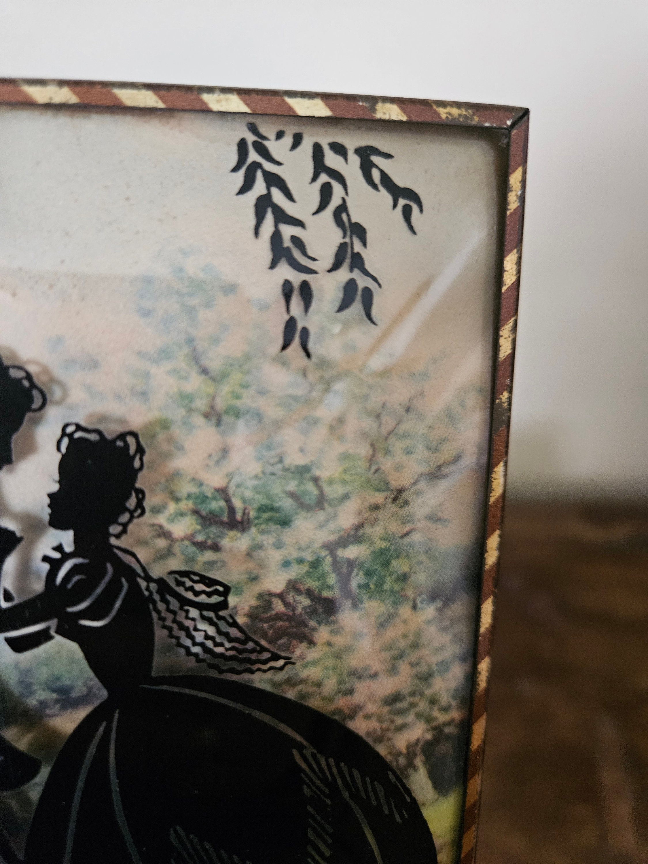 Vintage Silhouette Bubble Glass Art Painting Set of 2 Romantic Couple ...