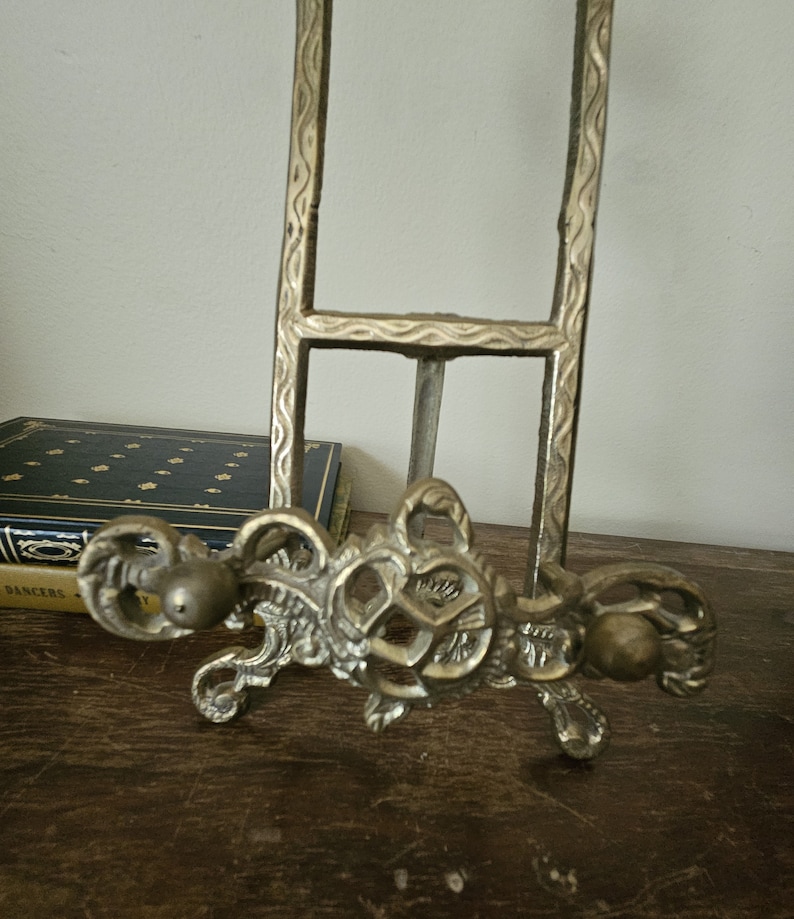 Vintage Ornate Brass Easel - Etsy