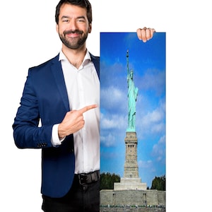 Statue of Liberty Art Print, New York Skyline - Etsy