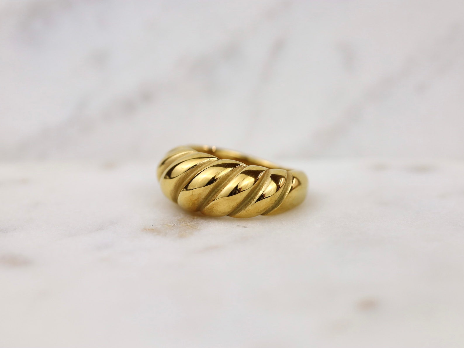 18K Gold Croissant Ring Twisted Rope Minimalist Stacking - Etsy