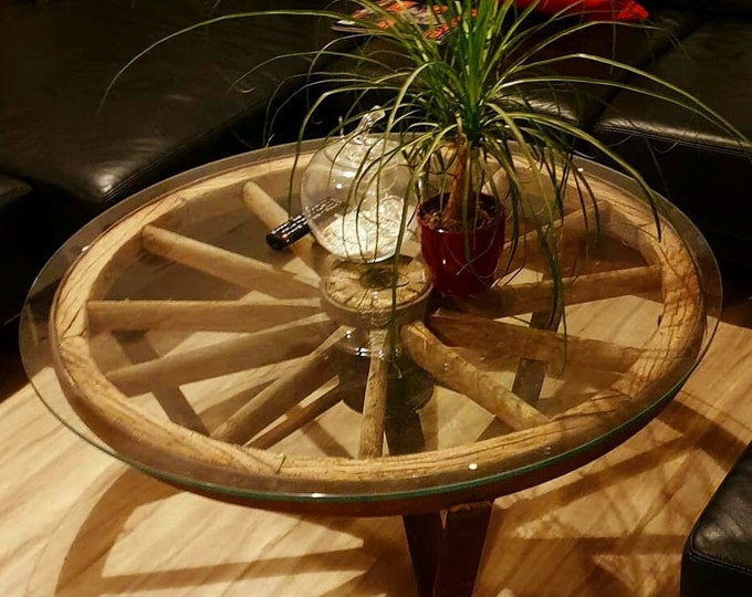 Wagon Wheel Coffee Table Antique 100 Year Old Handmade Vintage Glass Topped Horseshoe Legs ...
