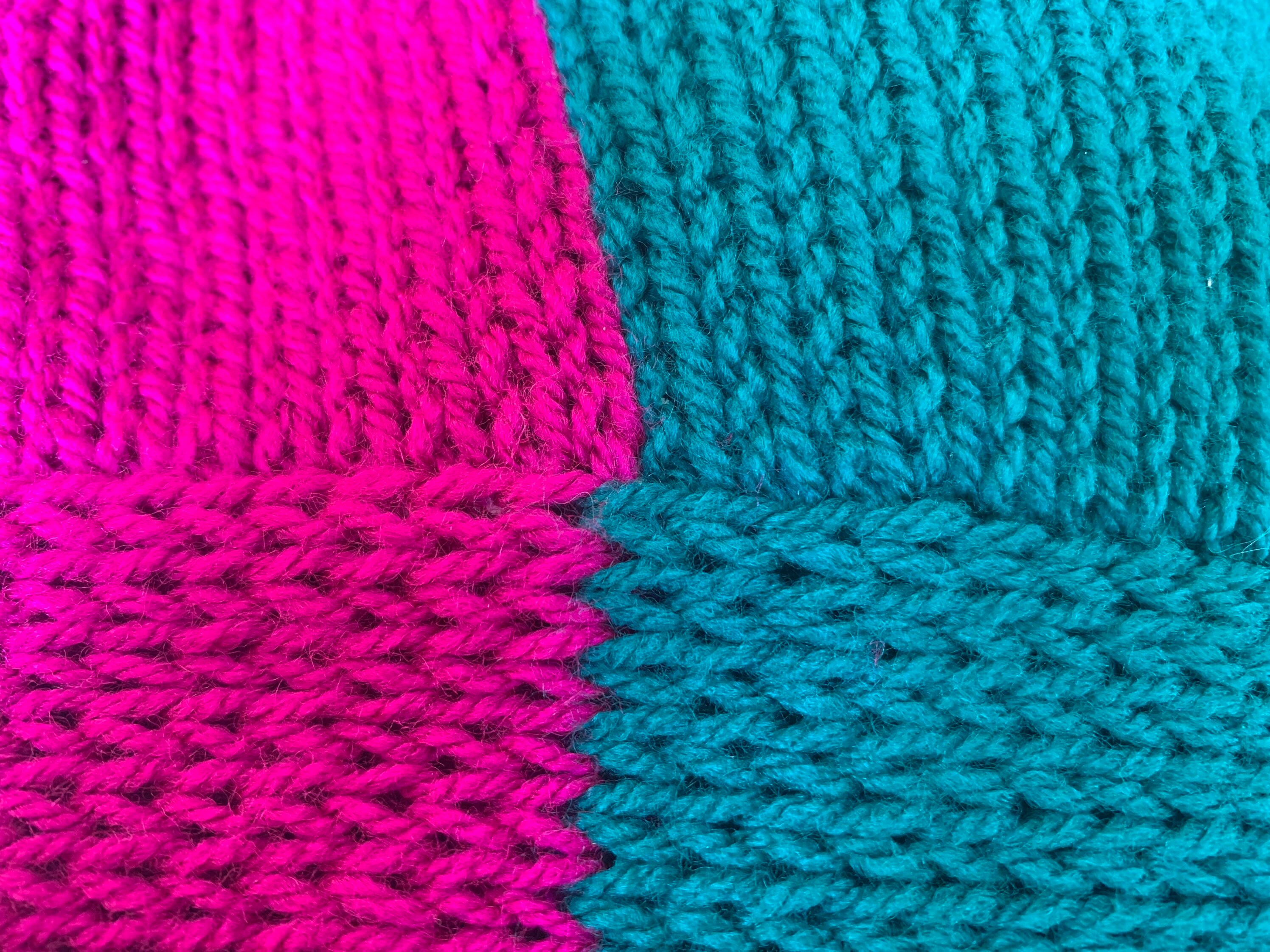 Knitting Machine Pattern - Colour Block Twist Top - Addi, Sentro 40, 46 ...