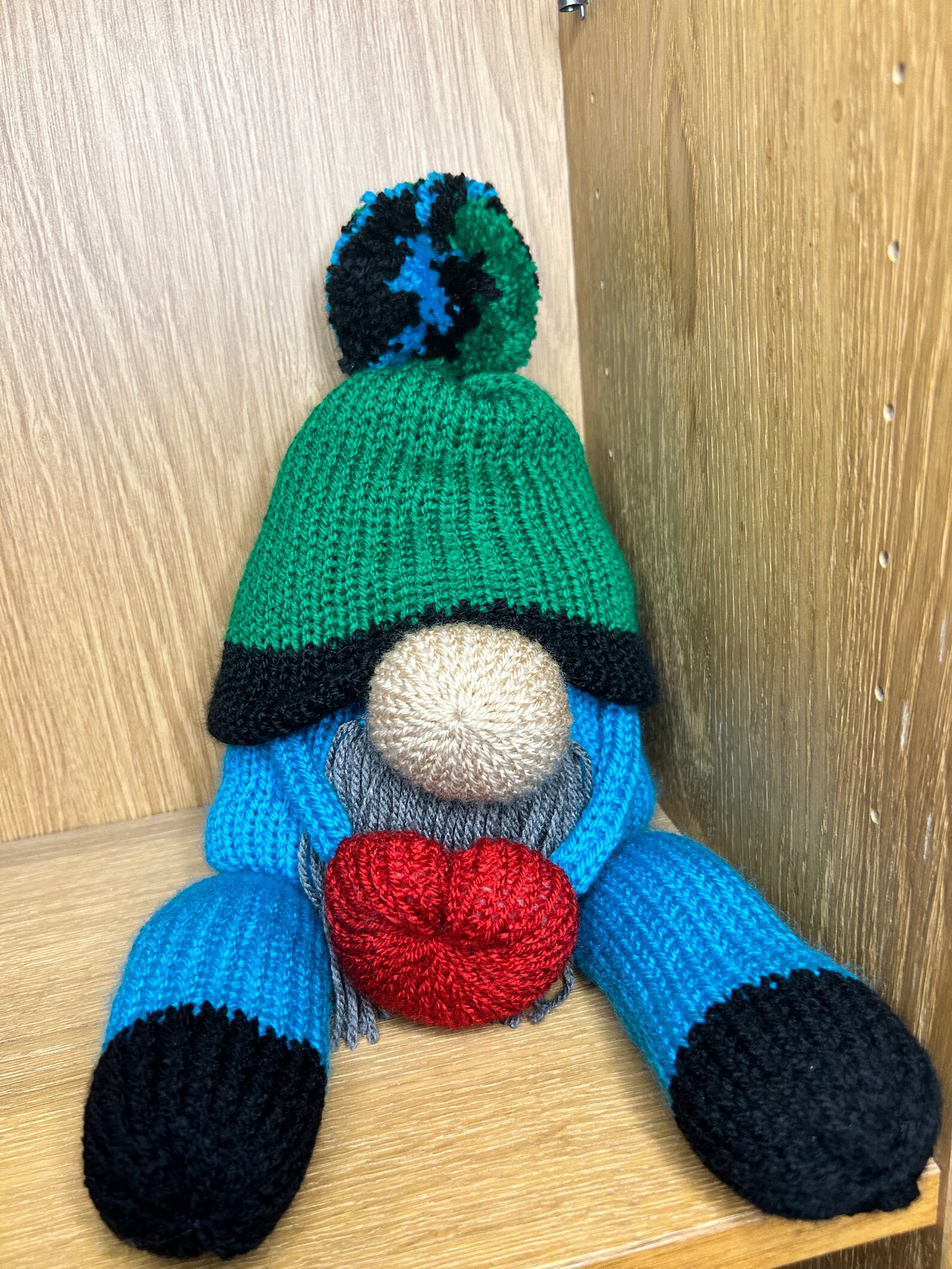 Circular Knitting Machine Valentine Gonk Gnome Pattern - Addi, Sentro ...