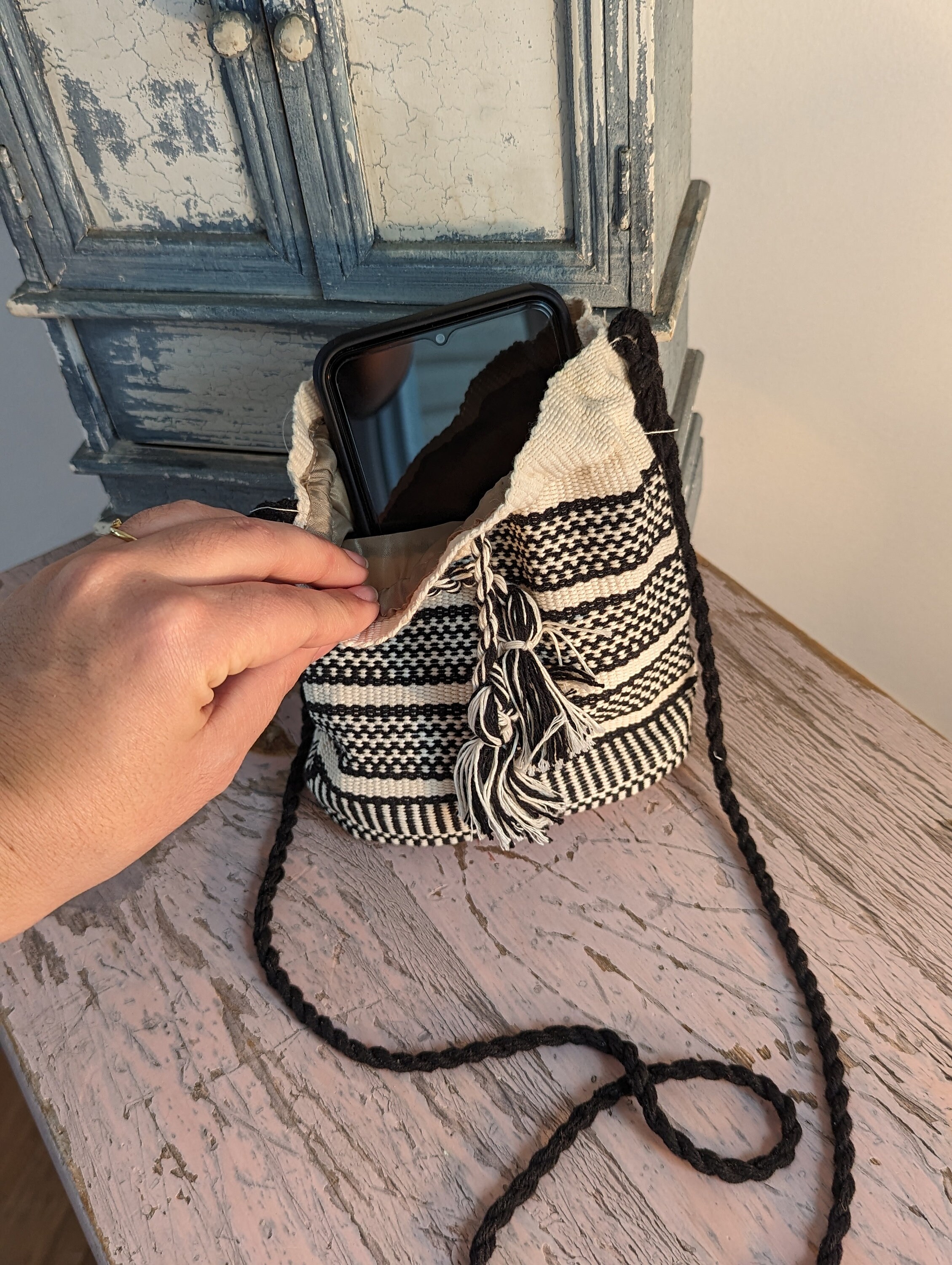 Small Black and White Colombian Woven Shoulder Bag / Purse - Etsy