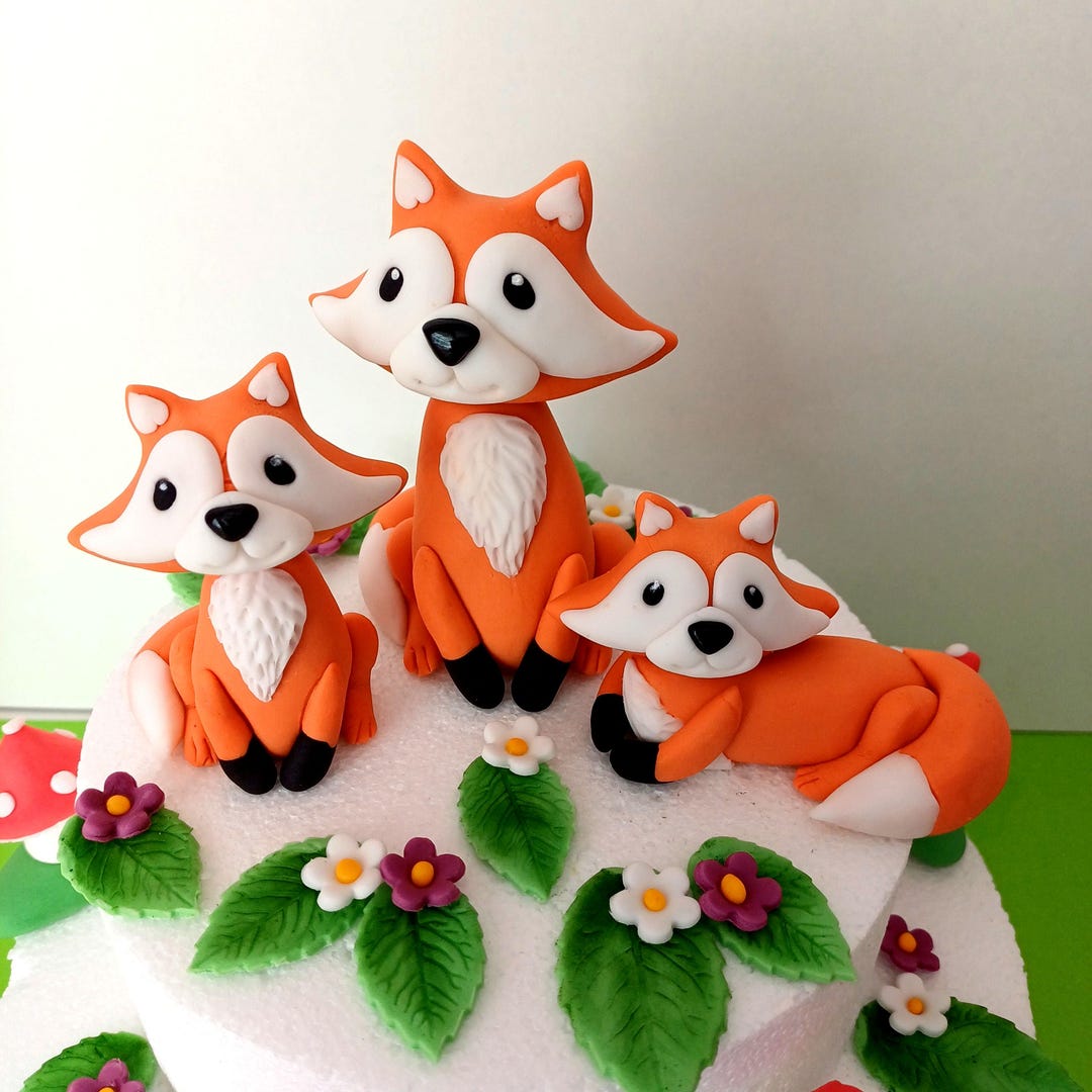 Fondant Fox Cake Topper: Woodland Birthday Cake Decoration - Etsy