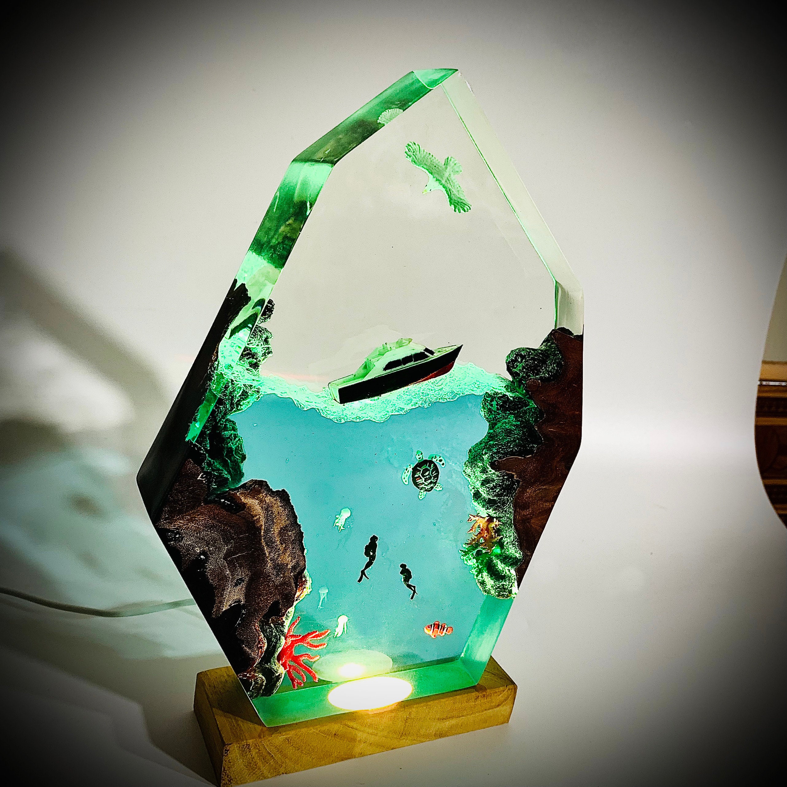 Epoxy Resin Ocean Lamp Scuba Divers Epoxy Night Lights Epoxy and Wooden ...