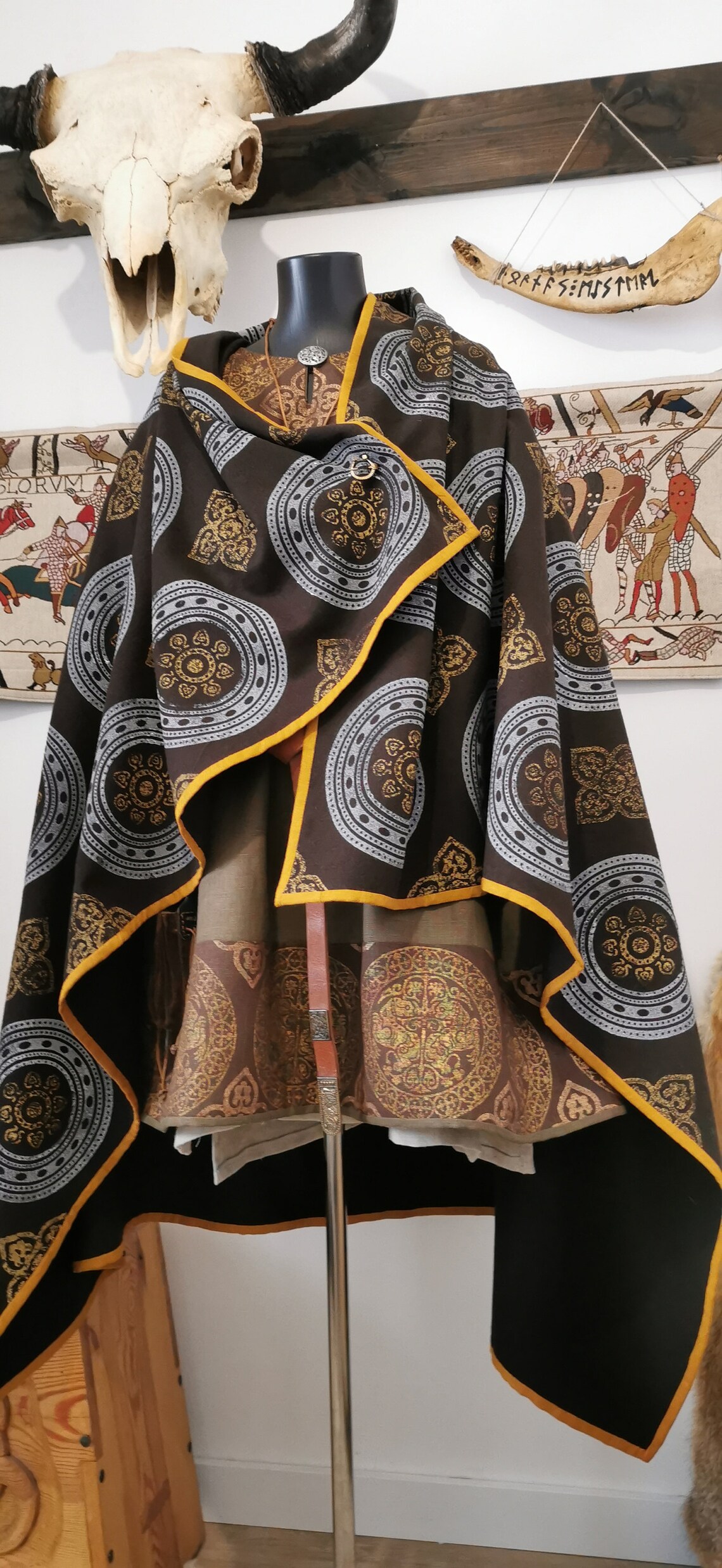 Made to Order Block Print Viking Cloak - Etsy