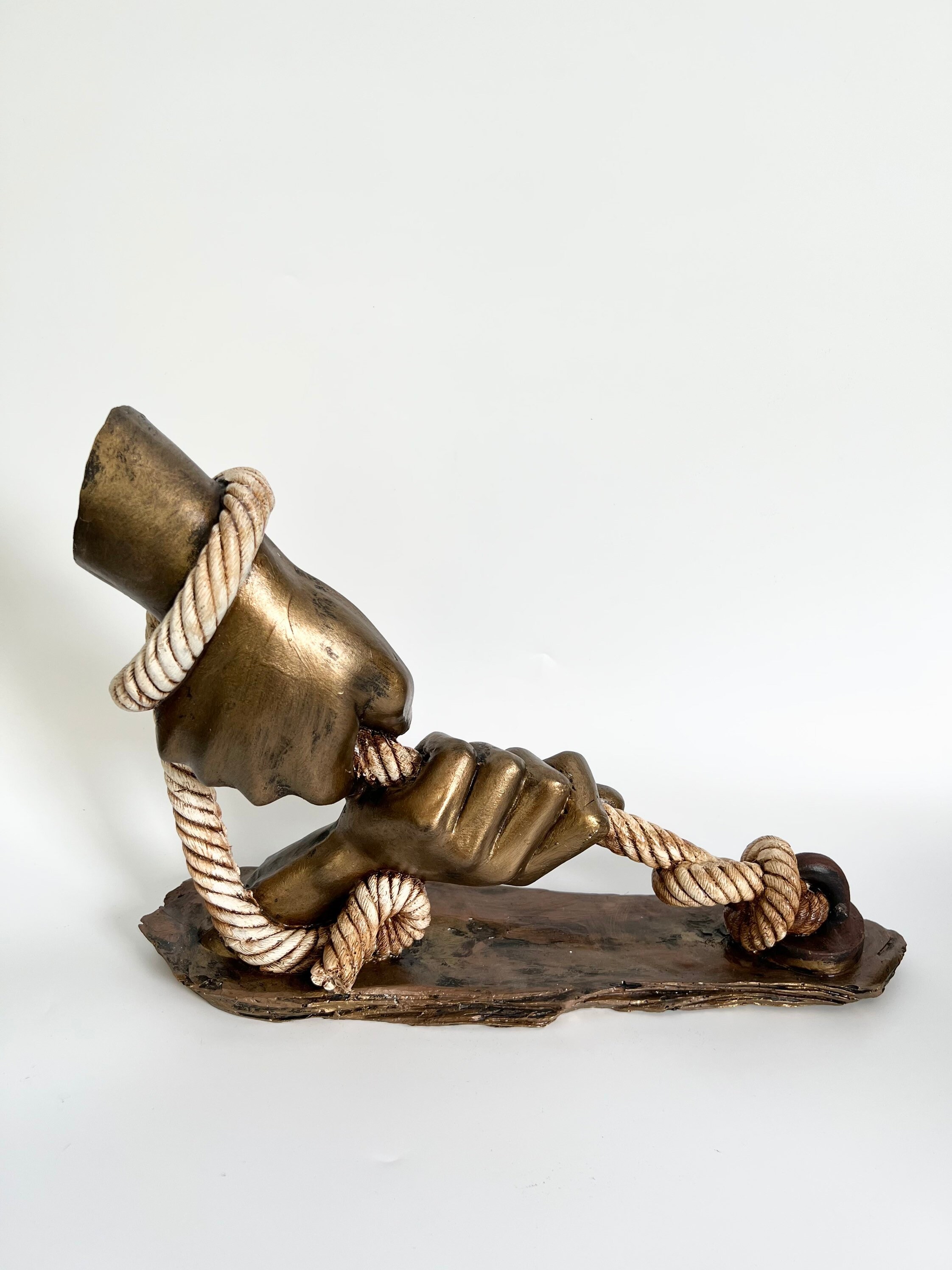 Rope Holding Hand Statue, Hand Wrapped in Rope Sculpture, Sailor Statue ...