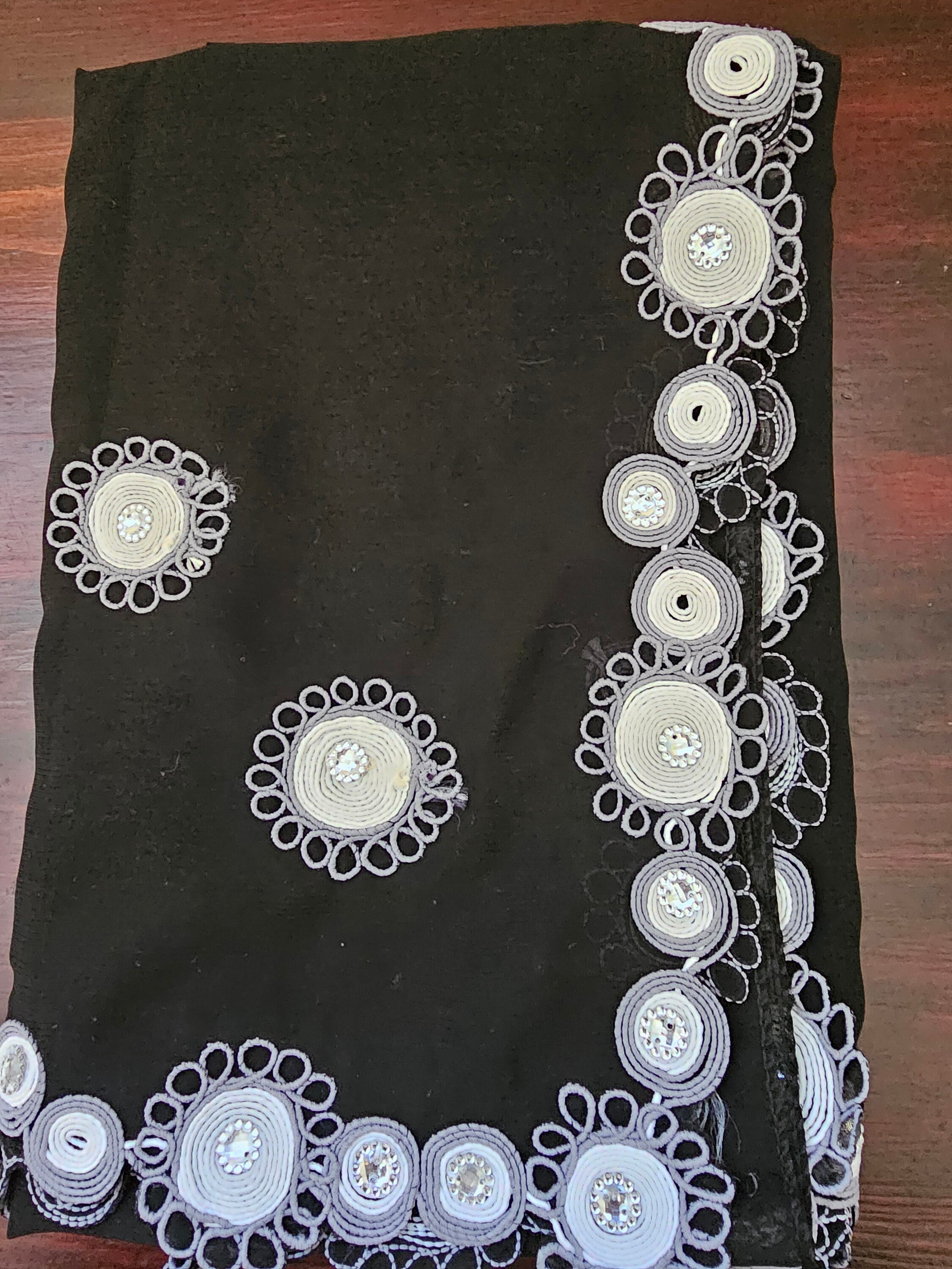 Eid Triangle Hijab Chiffon Embroidery With a Free Pin - Etsy