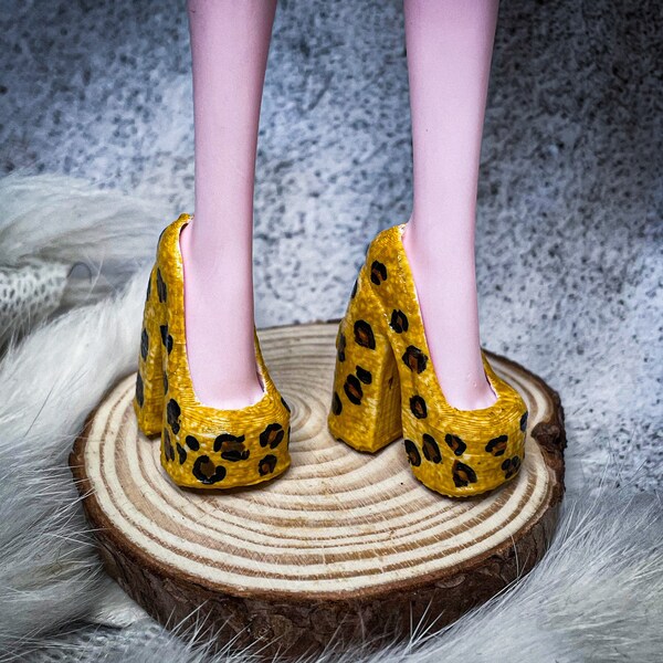 Monster High Shoes - Etsy