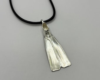 Diving Tank Necklace Large 3D Scuba Dive Tank With Mask Reg Heavry ...