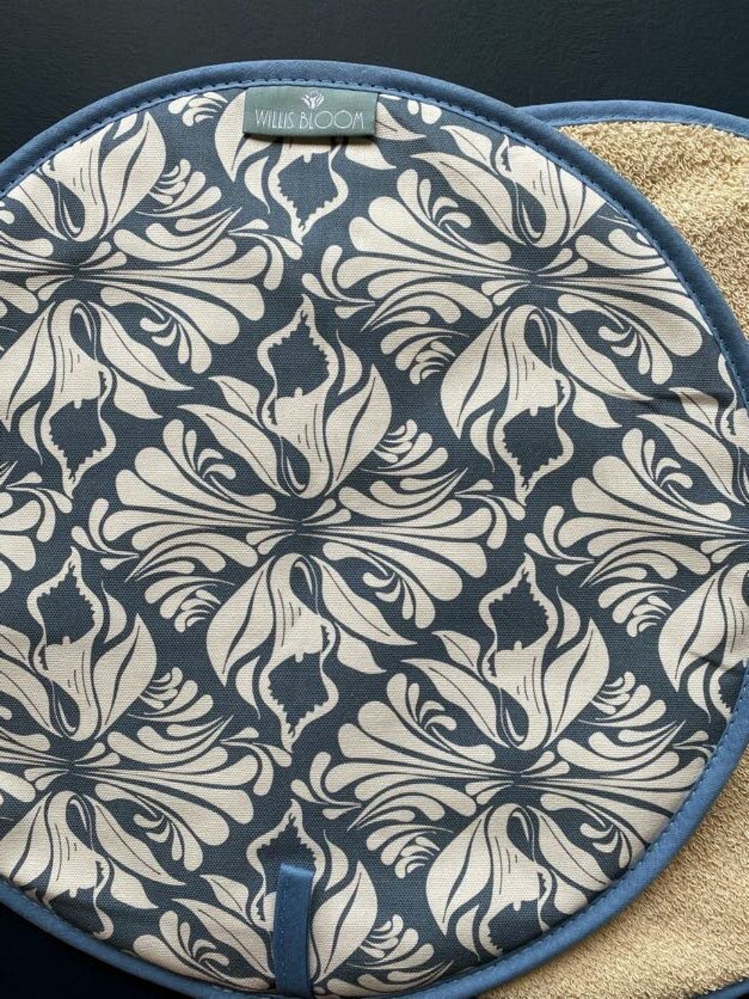 Aga Topper: Calla Lily - Etsy