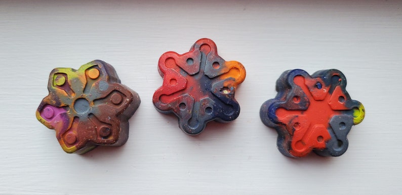 Snowflake Crayon | Recycled | Kids Party Favors | Eco Friendly | Kids ...