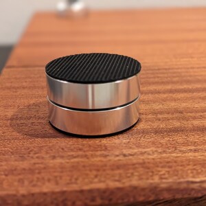 Sapele Record Player Riser / Turntable Anti-vibration Stand / Isolation ...