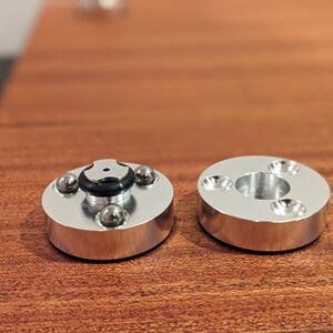 Sapele Record Player Riser / Turntable Anti-vibration Stand / Isolation ...