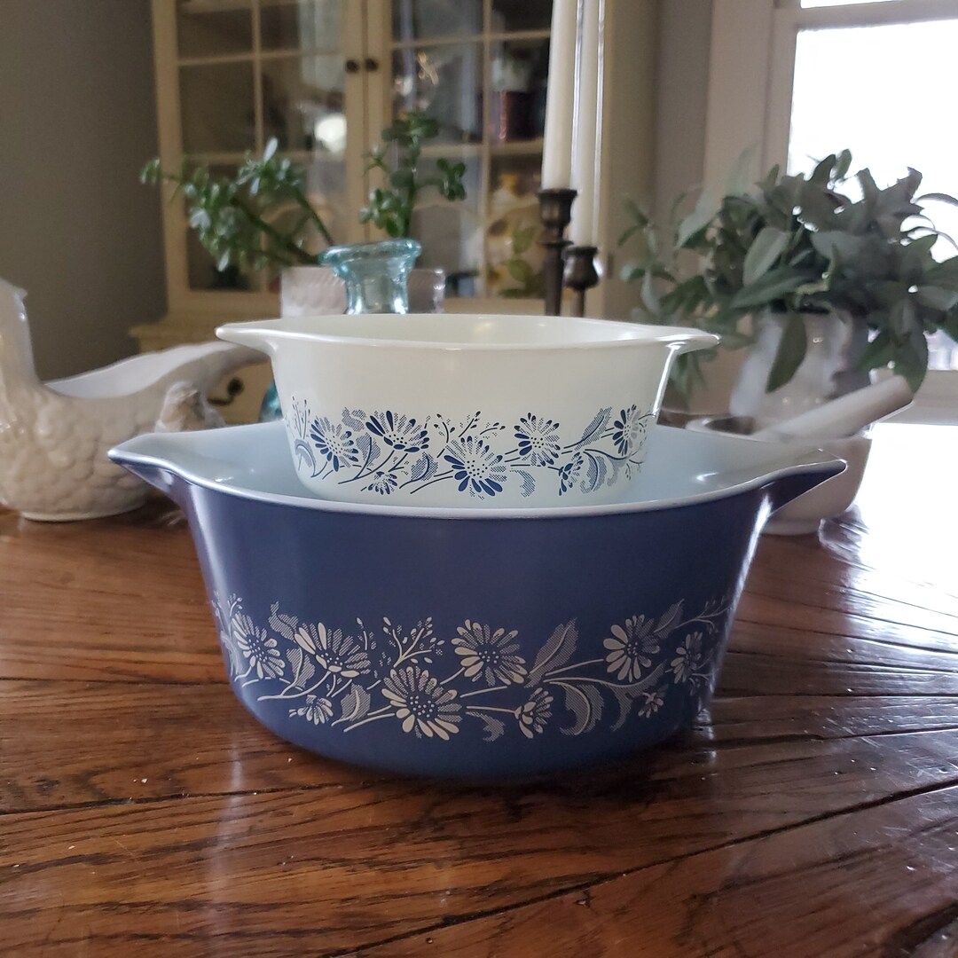 Vintage Pyrex | Colonial Mist | 2 Cinderella Casserole Dishes With Lids ...