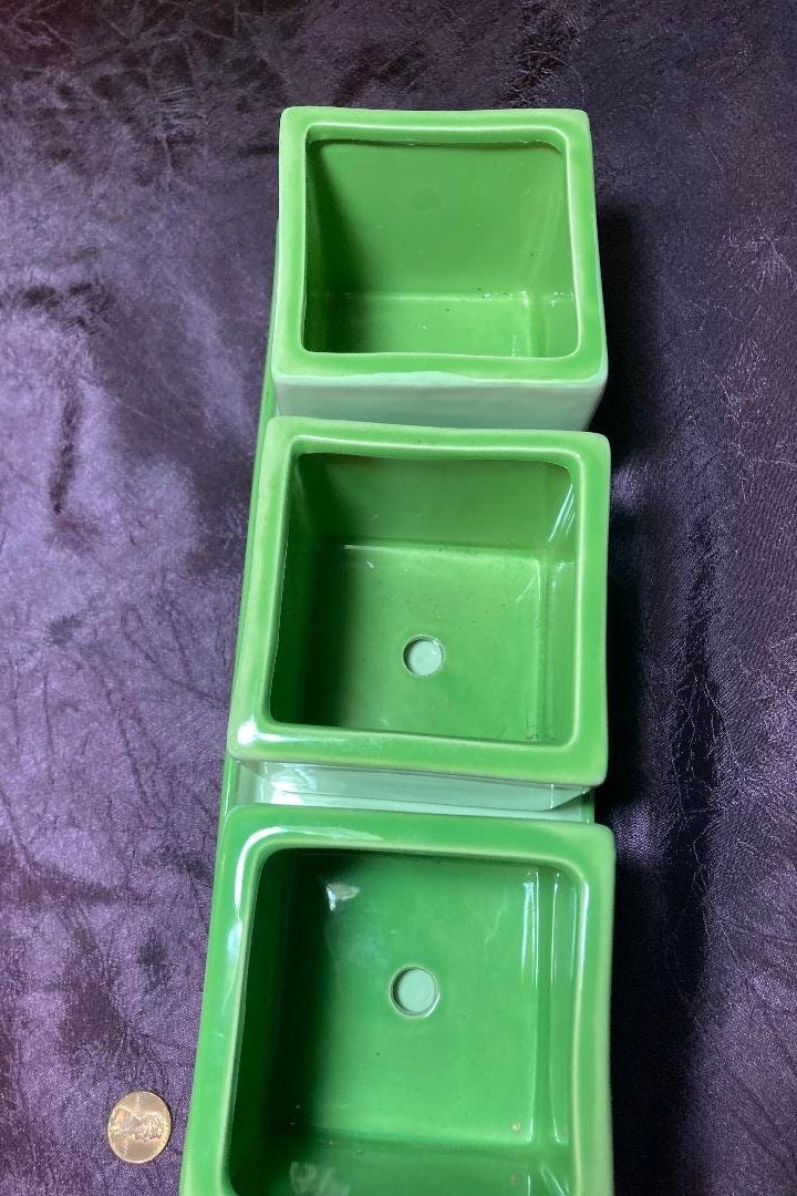 3 Light and Dark Mint Green Plant Pots With Runoff Tray Pristine ...