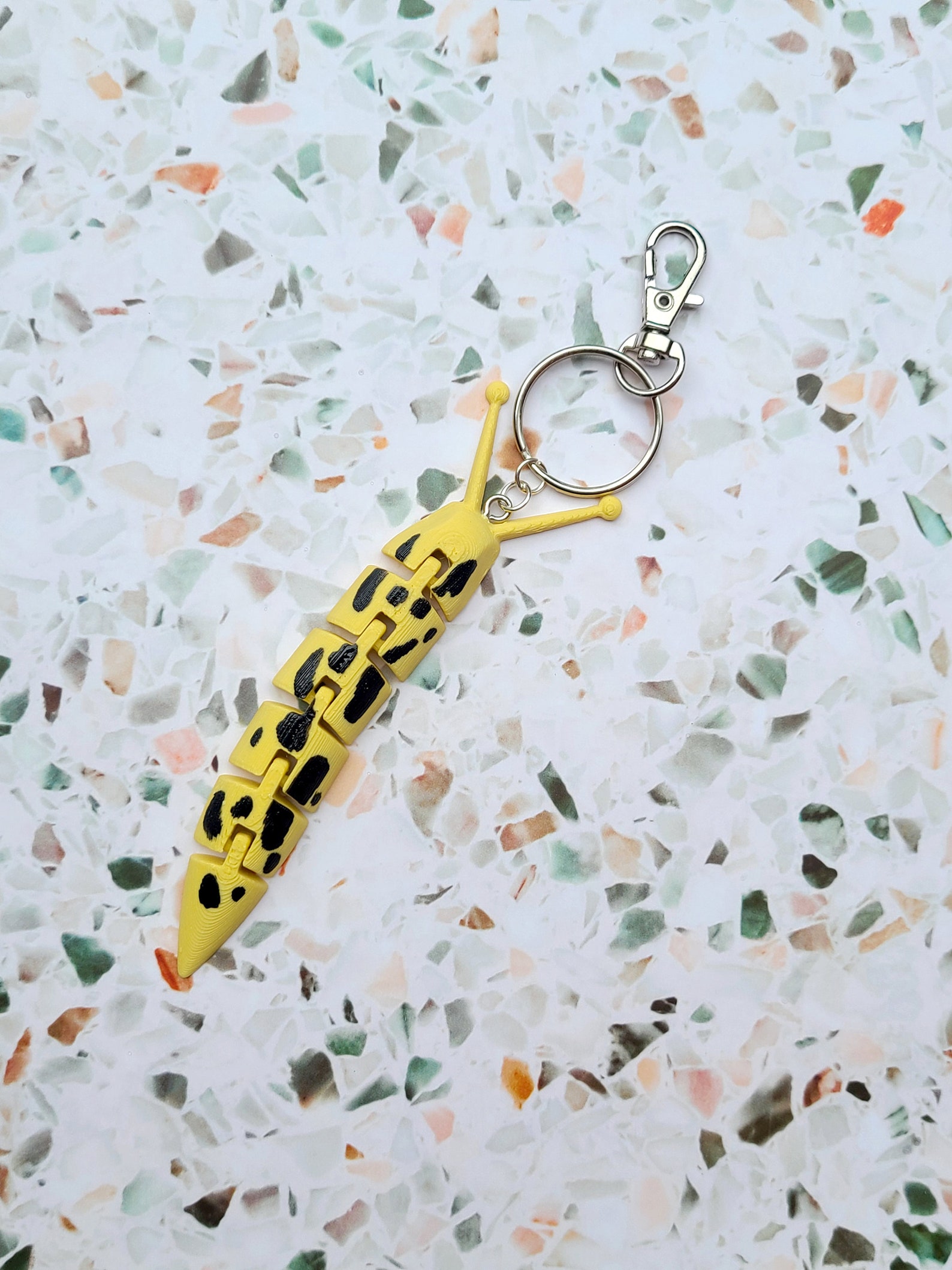 Articulated Slug Keychain | Fidget Keychain | 3D Printed Banana Slug ...