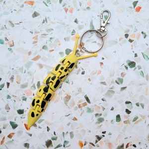 Articulated Slug Keychain | Fidget Keychain | 3D Printed Banana Slug ...