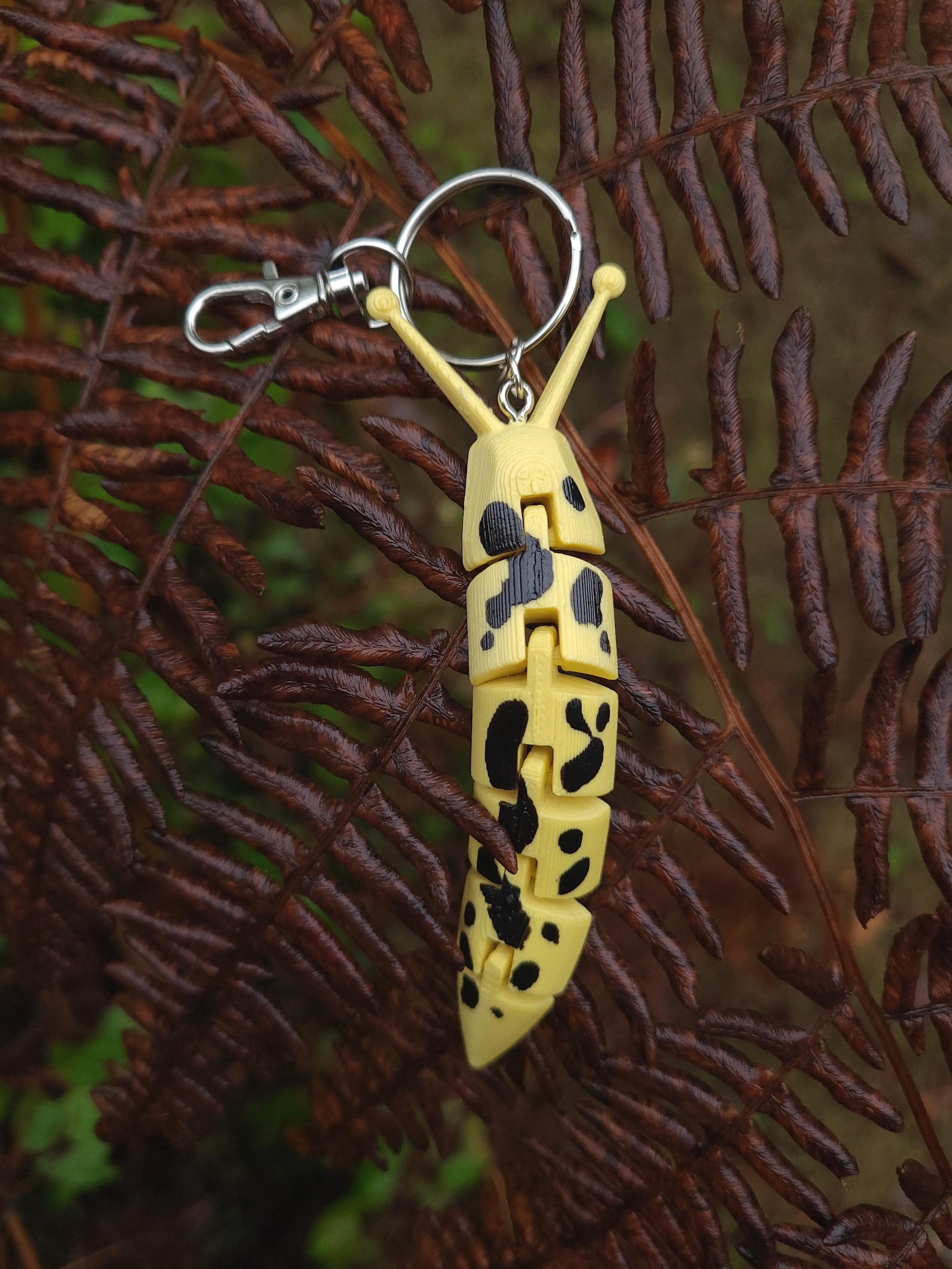 Articulated Slug Keychain | Fidget Keychain | 3D Printed Banana Slug ...