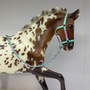 Model Horse - Etsy