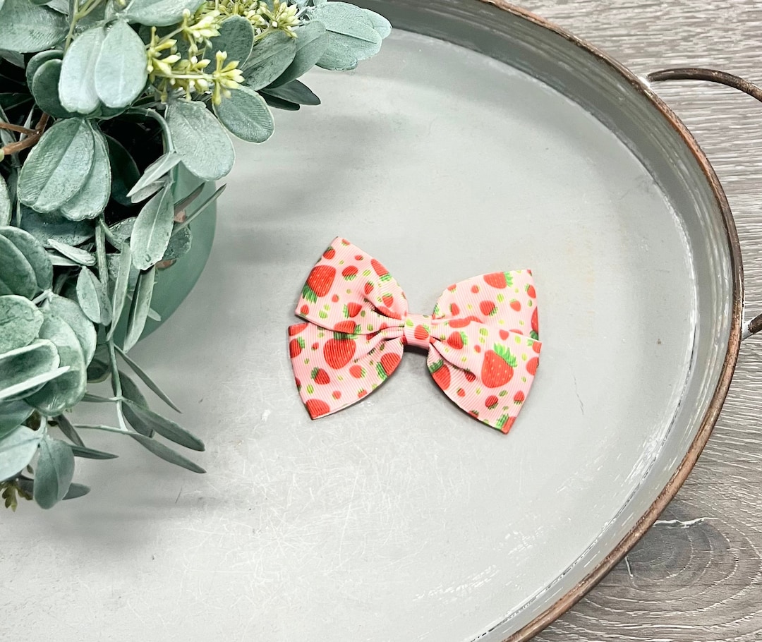 Strawberry Clip Bow. 4 Hair Bow. - Etsy