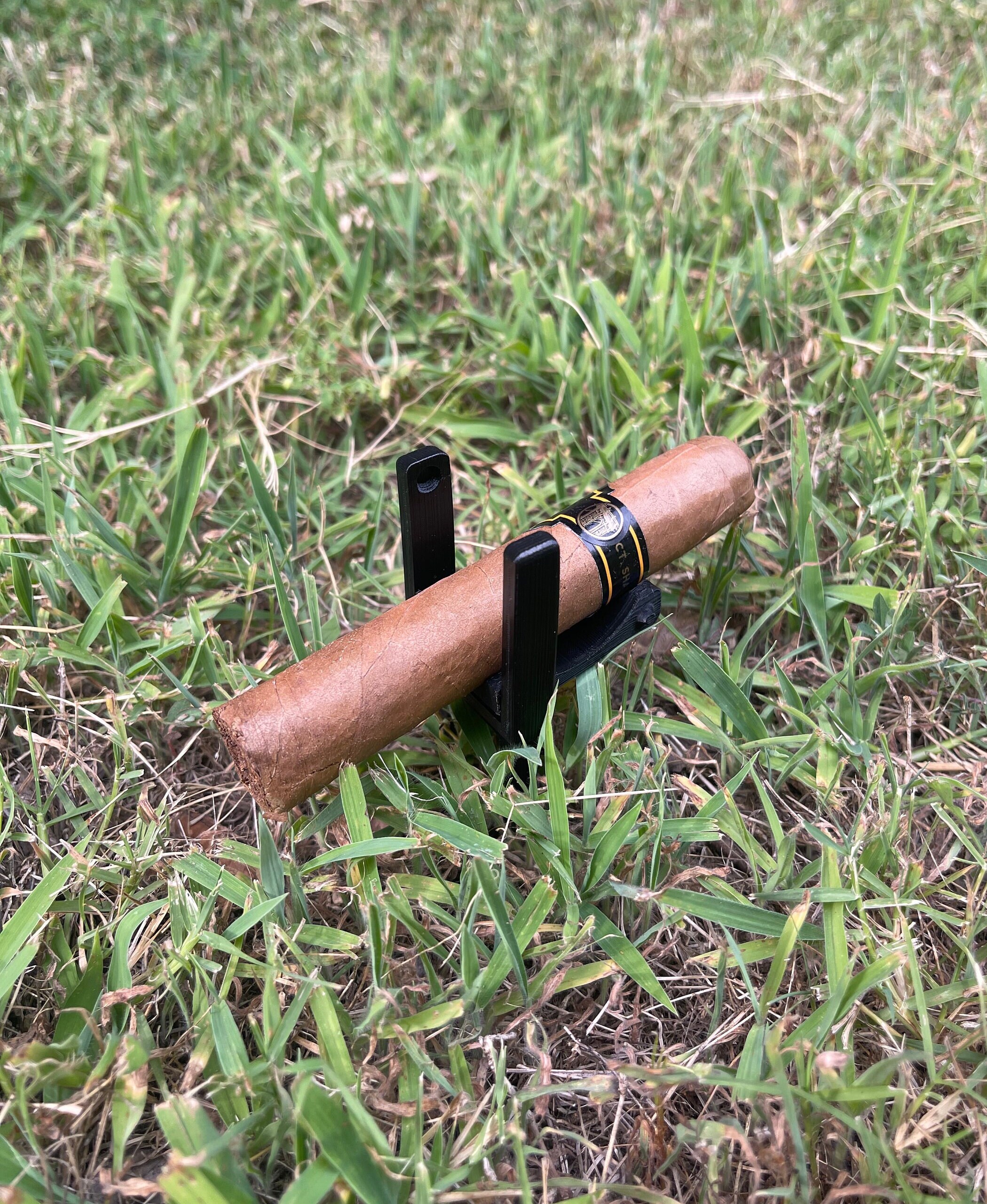 Stick-in-the-ground Cigar Holder for Outdoor Enthusiasts (golf, Hunting ...