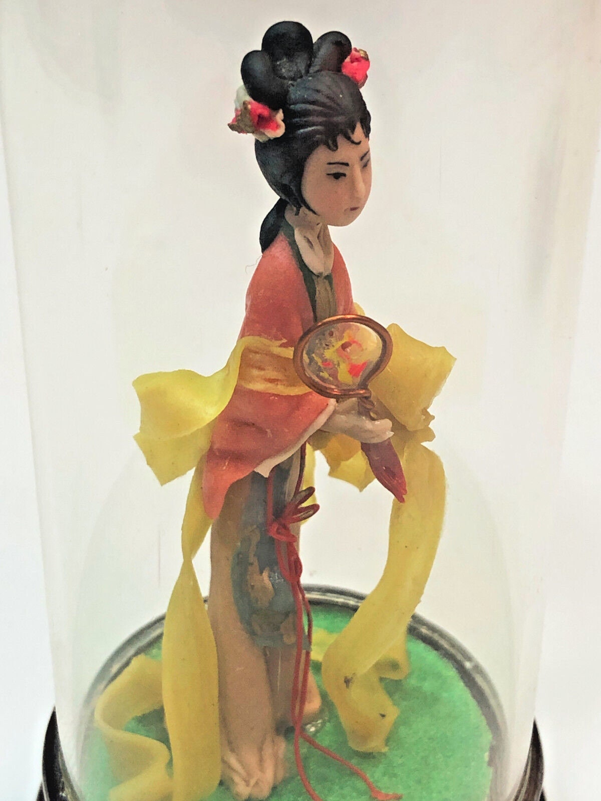 Vintage Oriental Miniature Geisha Girl Figurine Under Glass Dome and ...