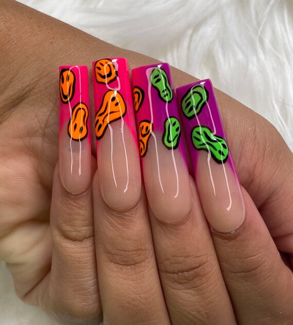 Trippy Smiley Face Nails Acrylic Press-on Designs Nail Art - Etsy