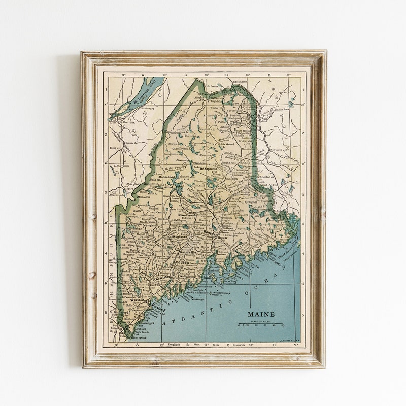 Maine Map Art - Etsy
