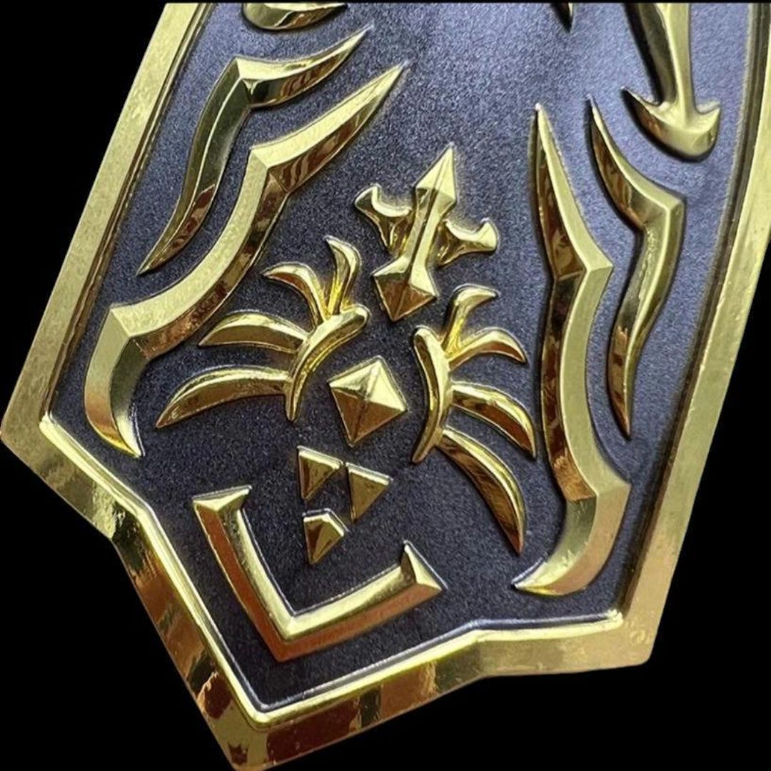 Zelda Royal Shield Breath of the Wild - Etsy