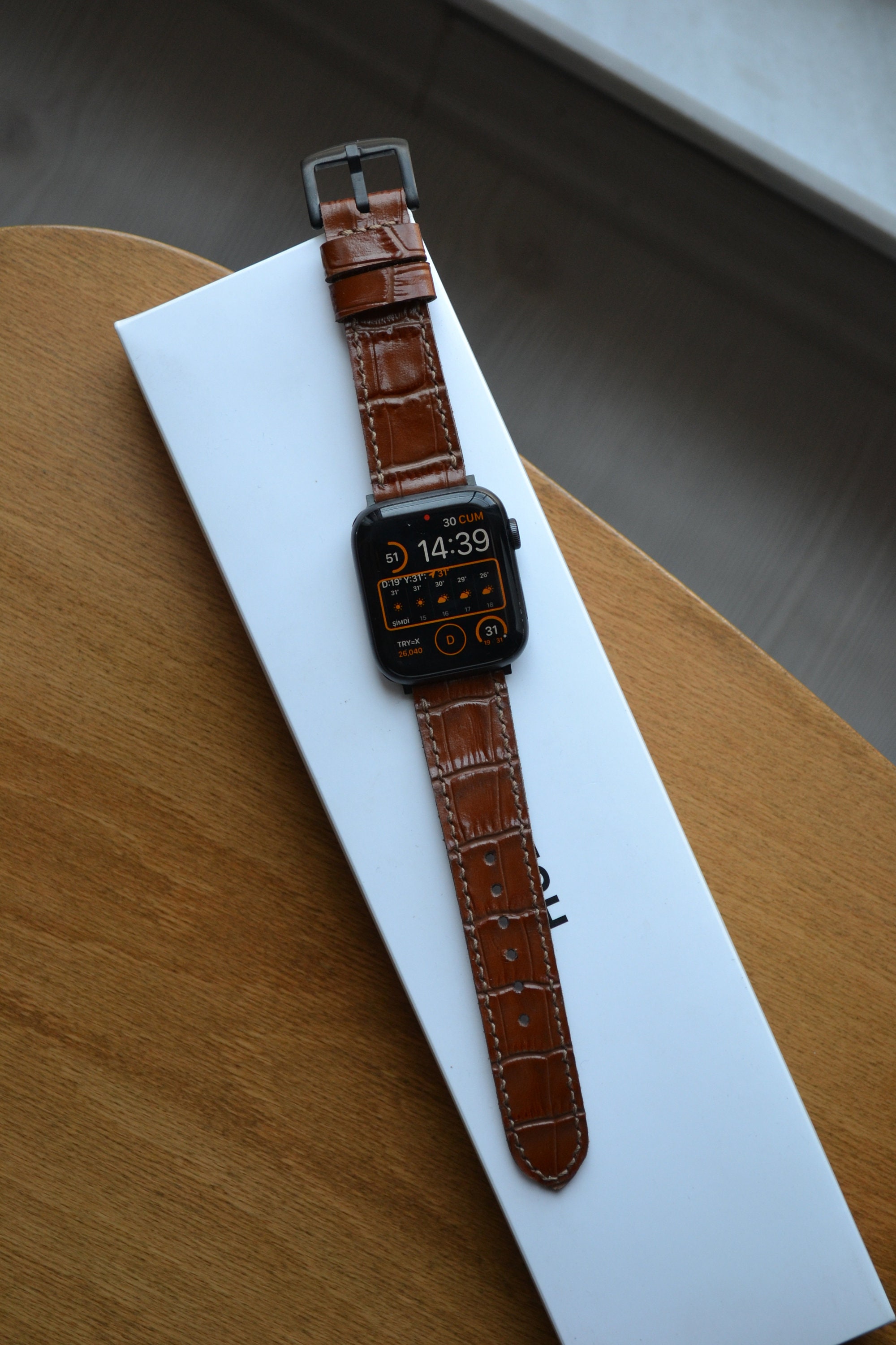 Croco Embossed Leather Apple Watch Band / 38,40,41mm, 42,44,45mm ...