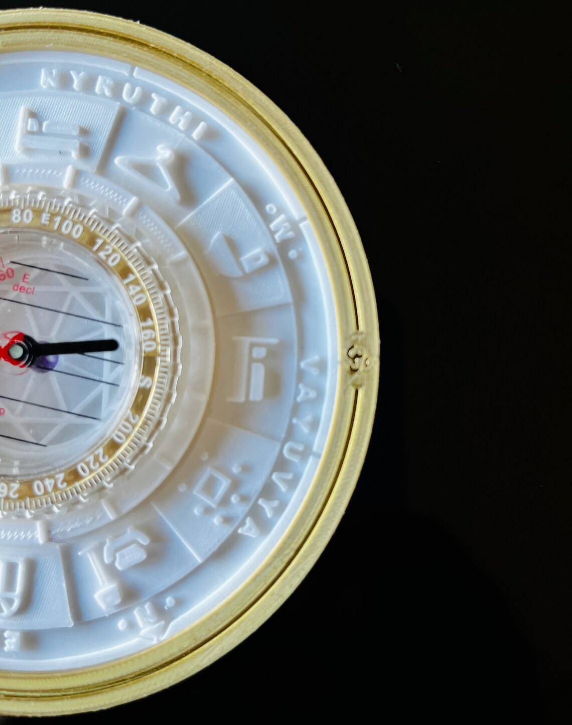 Vastu Compass Has 12 Vastu Shastra Principles to Bring Happiness ...